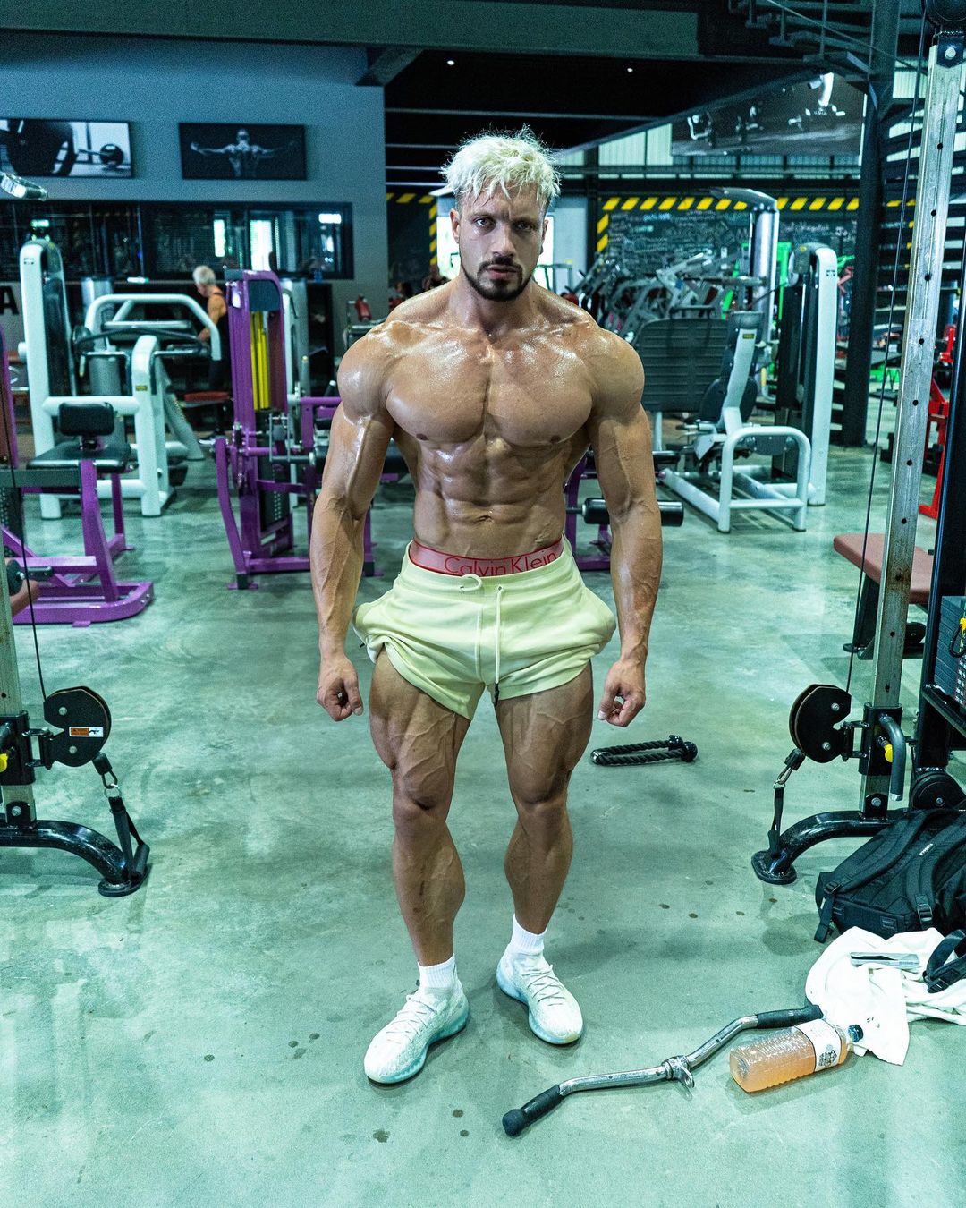 Jo Lindner's Workout Routine & Diet: Build Muscle and Shred Like a Pro ...